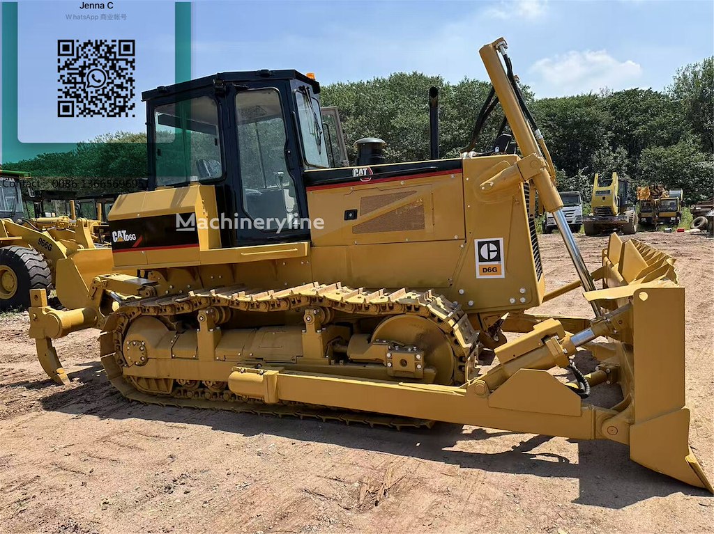 Caterpillar D6G buldožer
