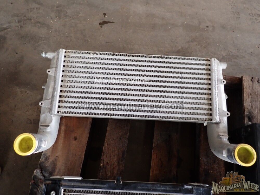 AT369971 radijator za hlađenje motora za John Deere 410K bagera-utovarivača