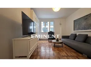 Izdavanje Stan - Beograd, Vračar: Hram Svetog Save - Neimar - Čubura