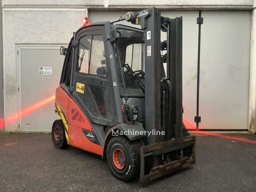 Linde H25D-02 4 wheel forklift truck dizel viljuškar