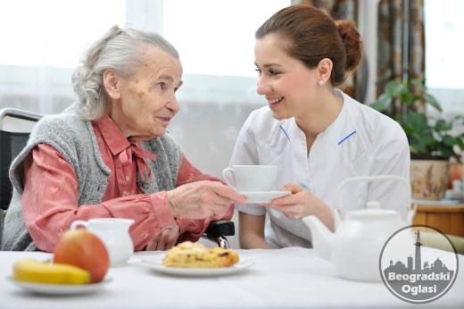 PRUŽALA BI NEGU POMOC U KUCI 24h STARIJOJ POKRETNOJ ŽENI U BEOGRADU