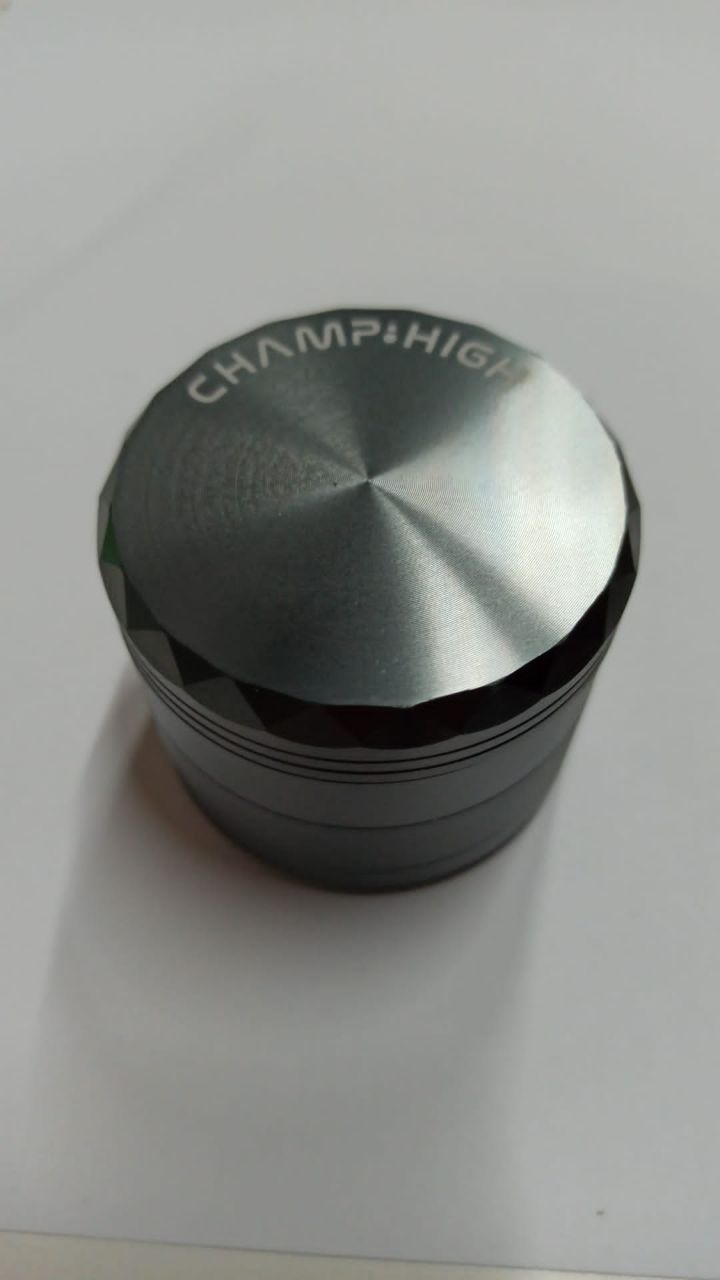 CHAMP HIGH CLASSIC ALU GRINDER 4prt – 63mm