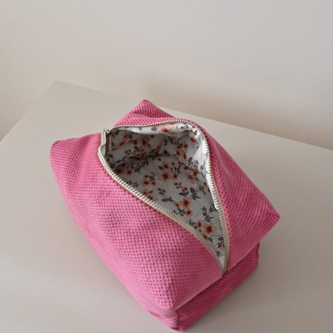 Roze neseser