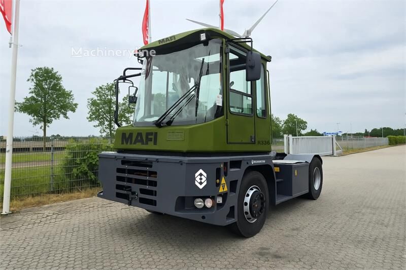 Mafi R336 4x4 terminalni tegljač