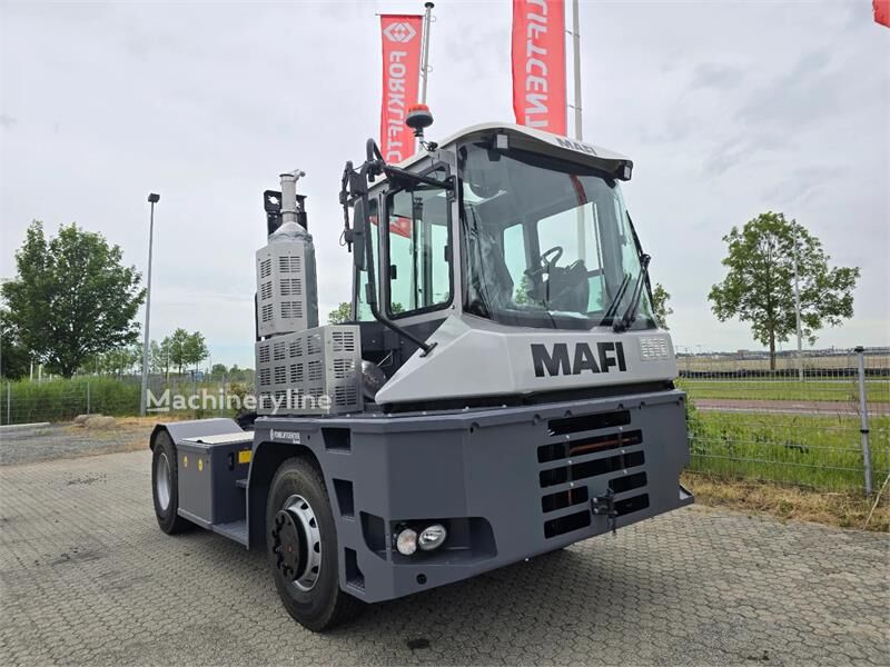 Mafi R336 4x4 terminalni tegljač