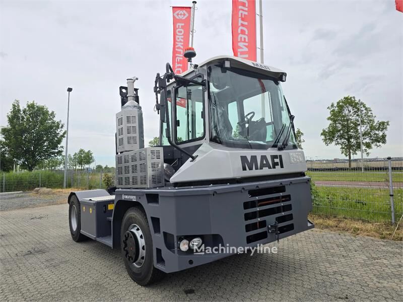 Mafi R336 4x4 terminalni tegljač