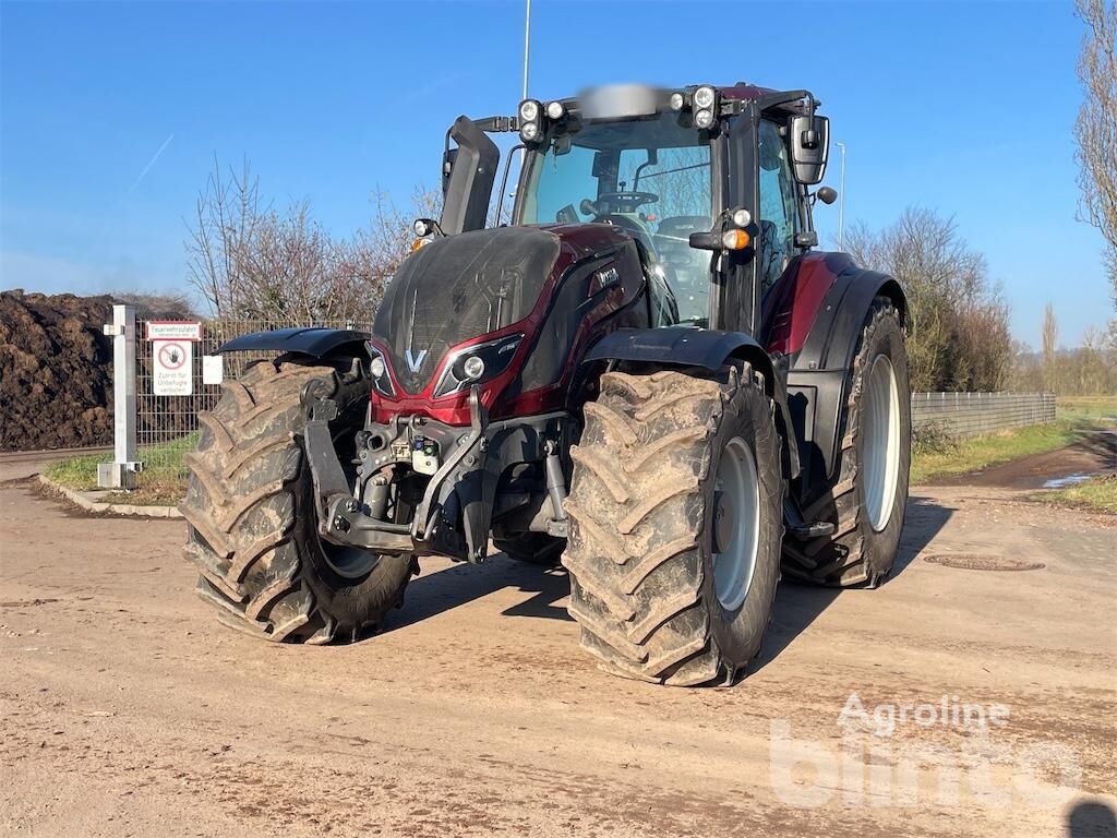 Prodaje se Valtra T234 traktor točkaš na aukciji