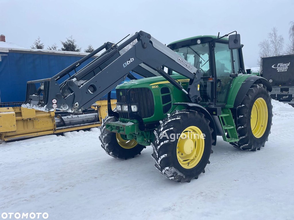 John Deere 6630 traktor točkaš