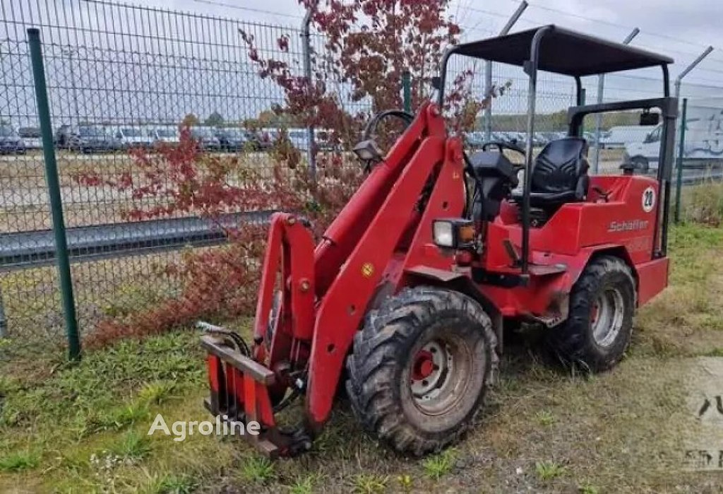 Schäffer 4048 traktor točkaš