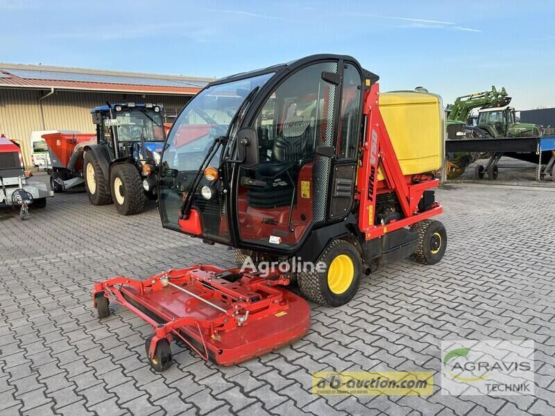 Prodaje se Ferrari V 50 traktor kosilica na aukciji