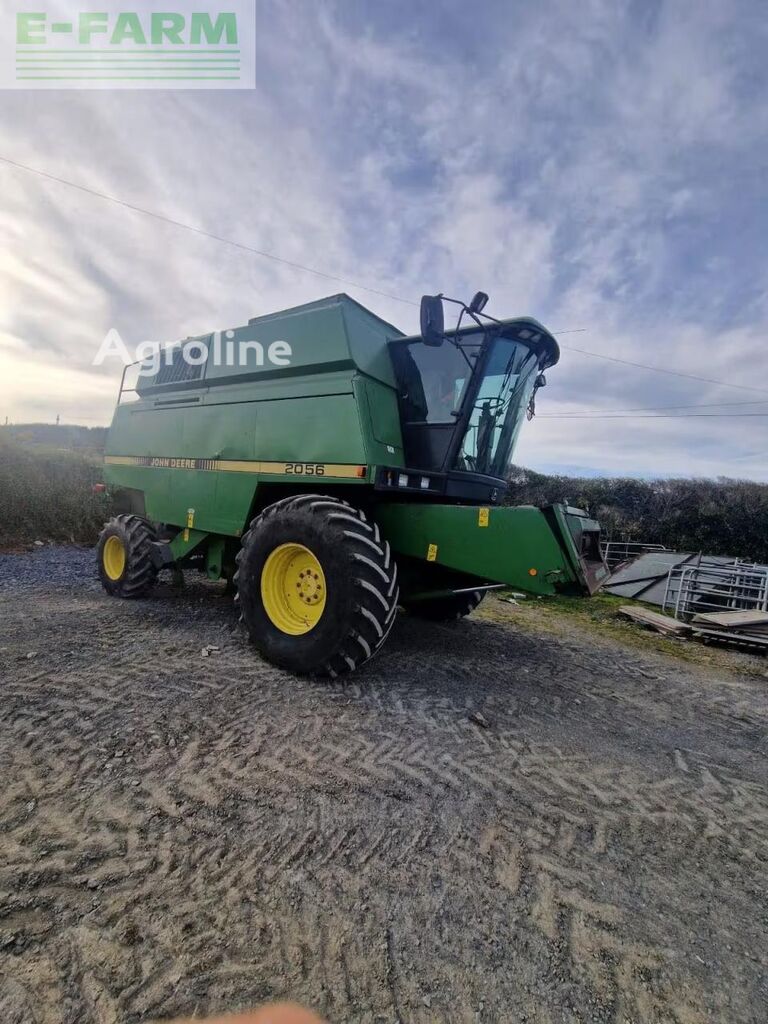 John Deere 2056 kombajn za žito