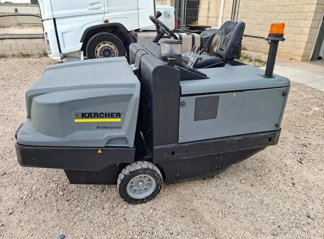 Mašina za čišćenje Karcher KM120 Verified seller