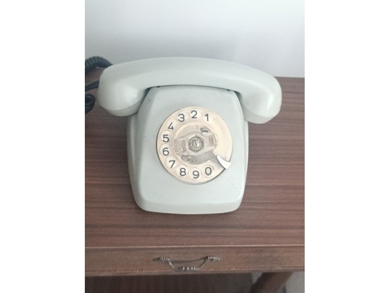 EI Pupin telefon ata -71