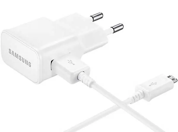 Samsung Zidni punjač Micro USB 2A 15W EP-TA20-EWEU