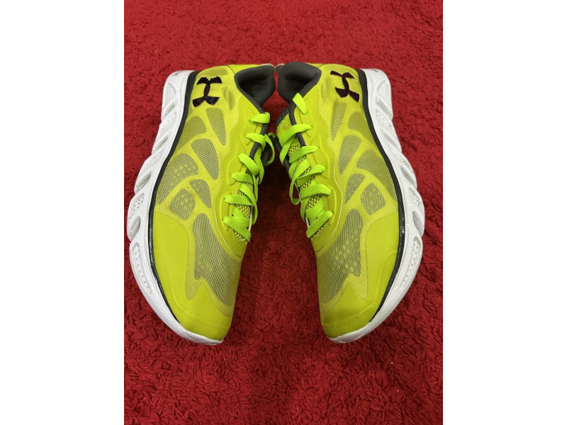 Under Armour patike 47