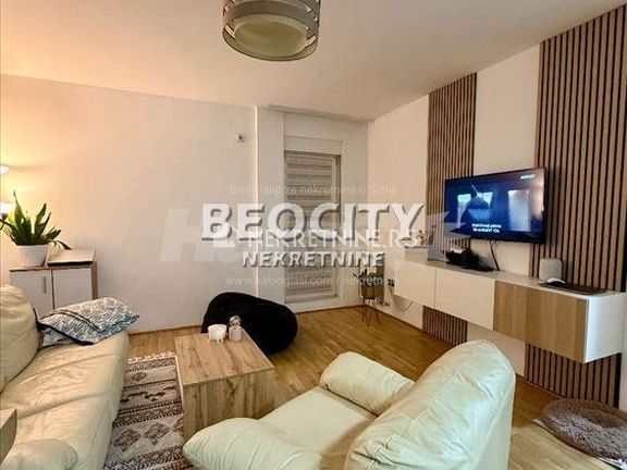 Voždovac, Medaković, Mate Miloševića, 1.5, 40m2, 145000EUR