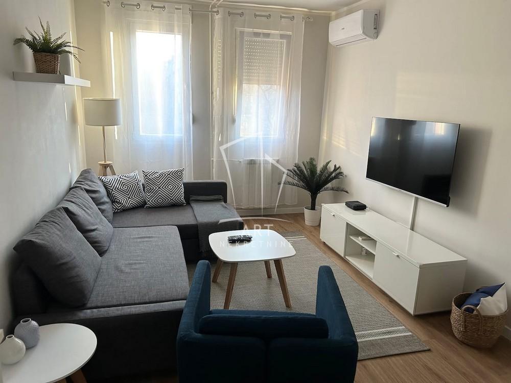 Klare Cetkin, Dvosoban stan za izdavanje, 48m2, 800€