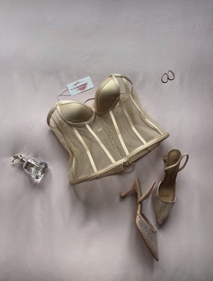 ᥫ᭡              ᥫ᭡