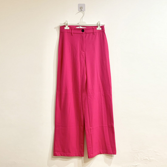 036. Bershka kilote pantalone, ciklama roze pink