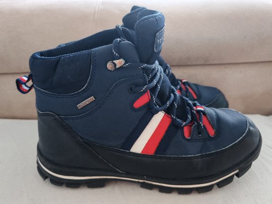 Tommy Hilfiger vodootporne cipele broj 40