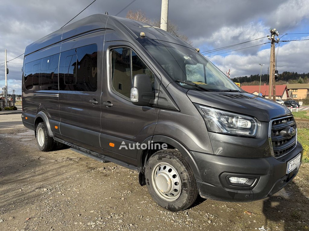 Ford Transit putnički minibus
