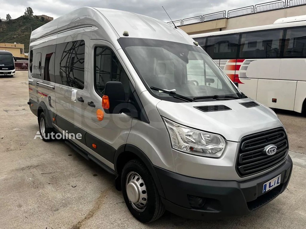 Ford Transit putnički minibus