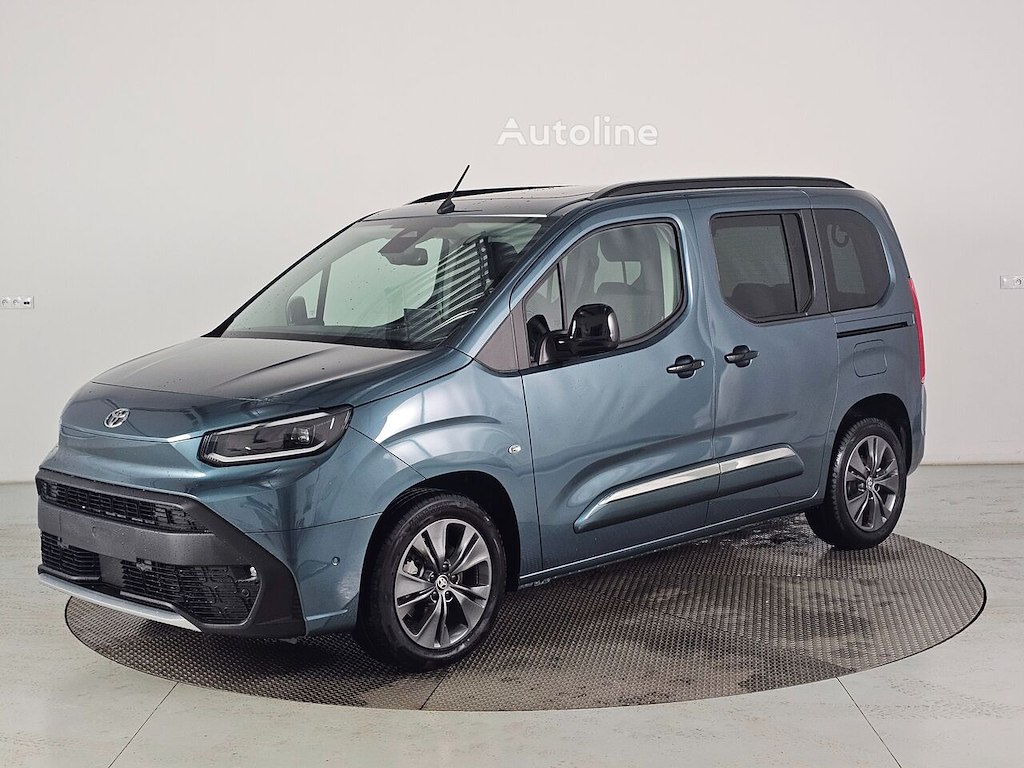 Novi Toyota Proace City Verso laki furgon
