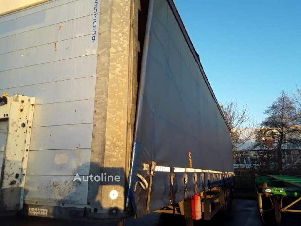 Schmitz Cargobull Trailer Curtainsider Sliding Roof Straight poluprikolica sa kliznom ceradom
(553059)