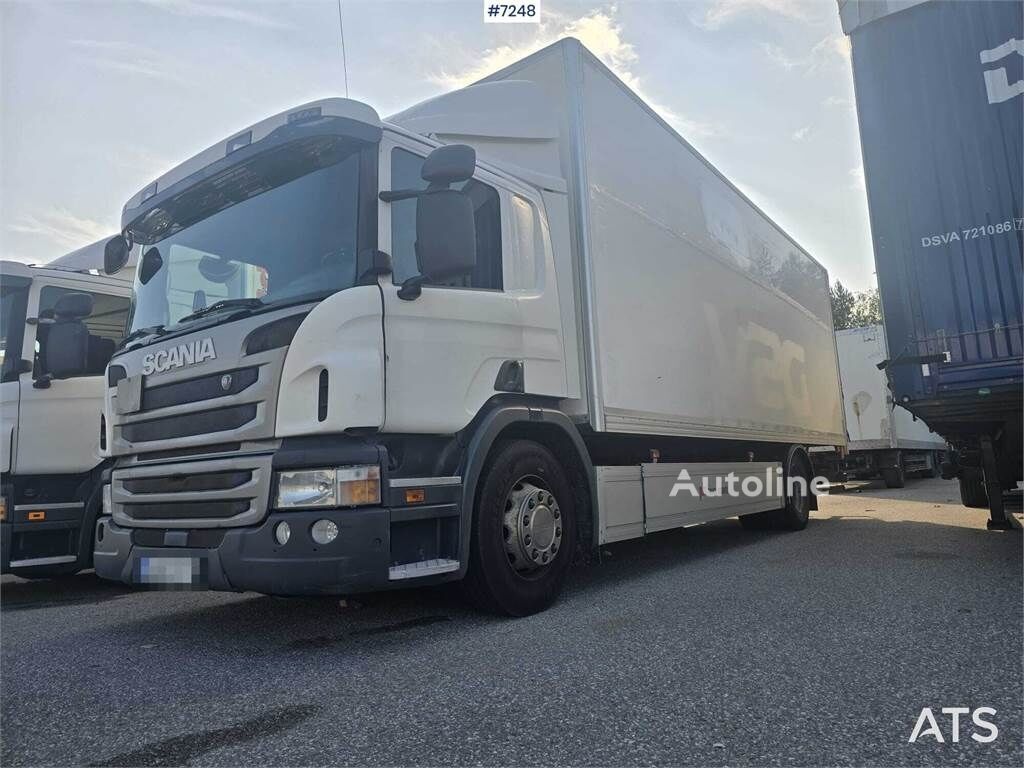 Scania P320 Box truck with tail lift kamion furgon