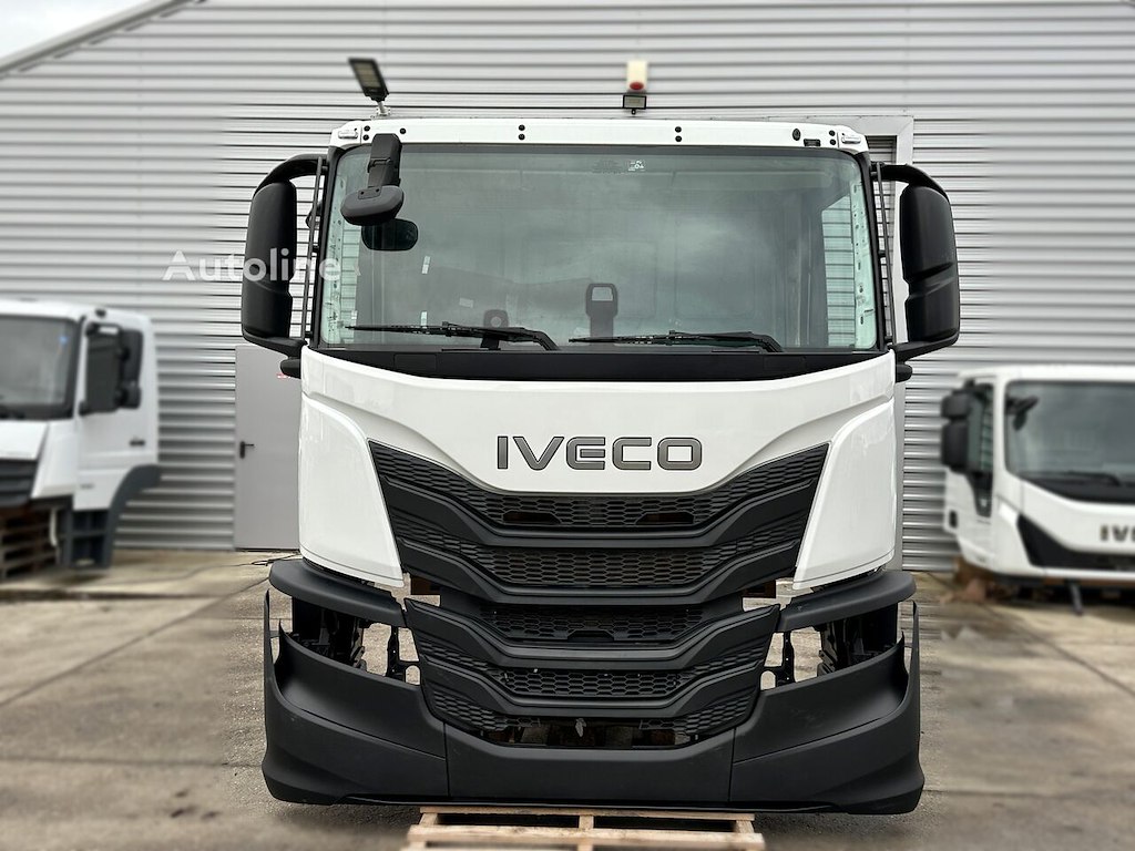 IVECO T WAY kabina za IVECO T WAY tegljača