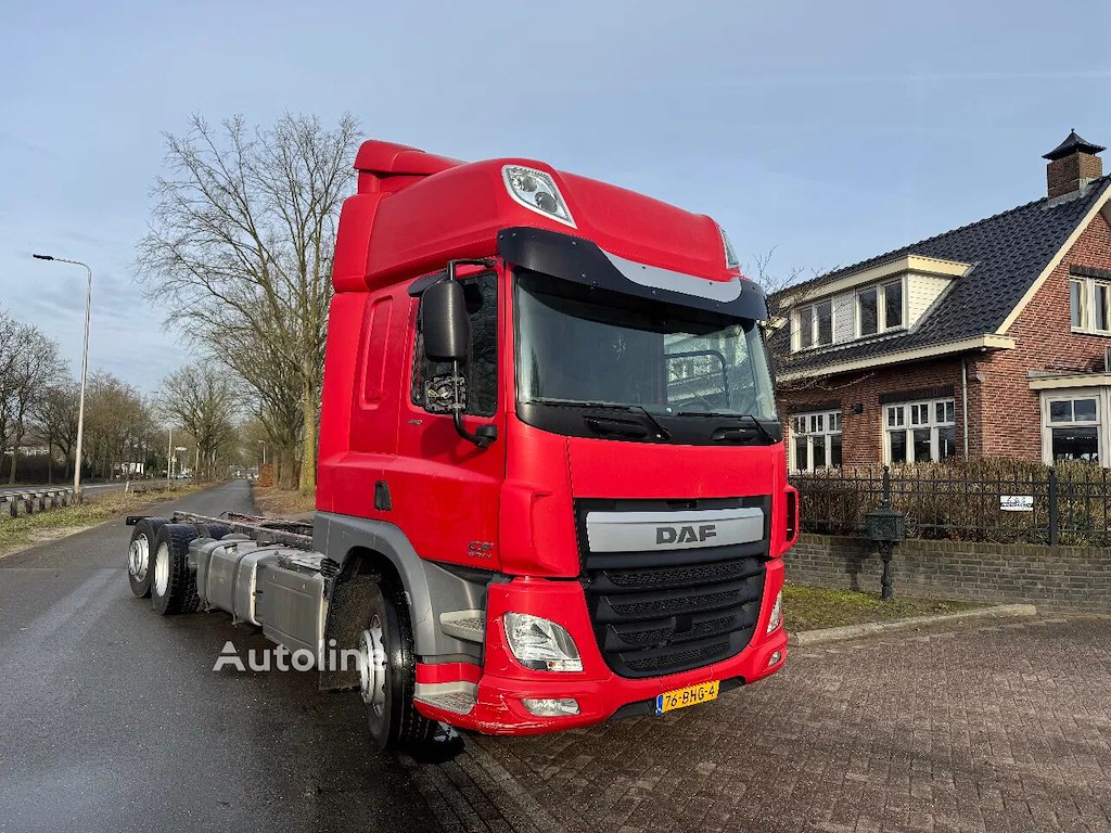 DAF CF 440 6 x 2 Naloopas - stuuras kamion šasija