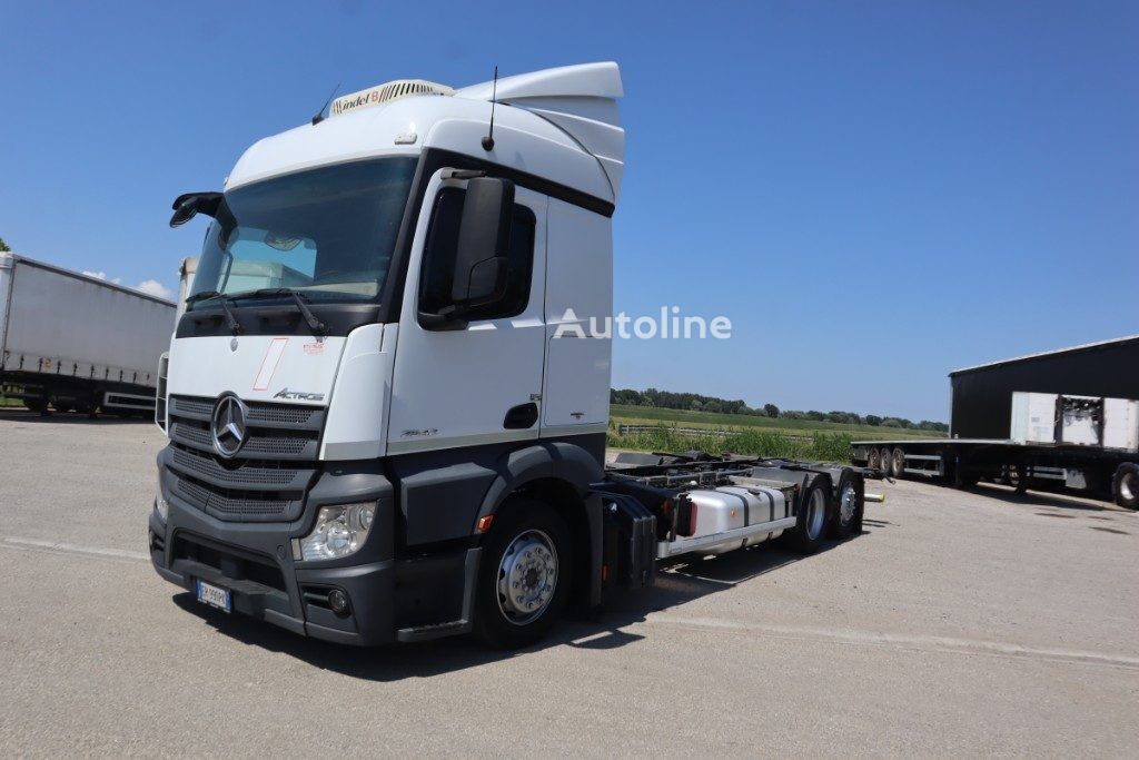 Mercedes-Benz Actros 2542 kamion šasija