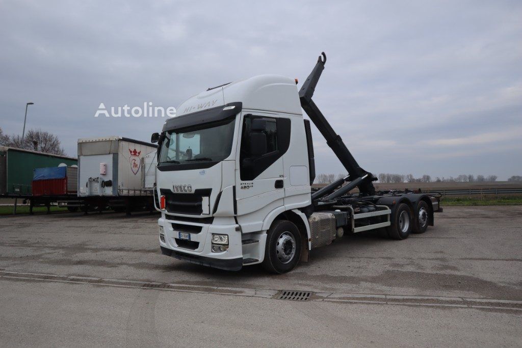 IVECO STRALIS HIWAY 420 kamion rol kiper