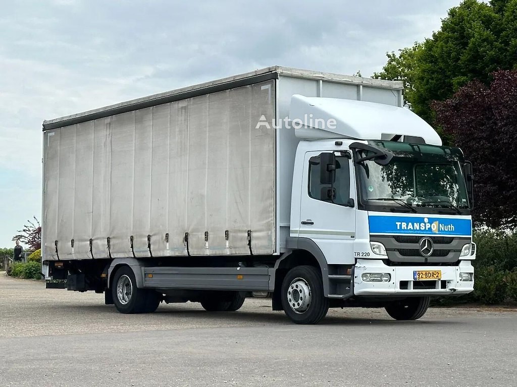 Mercedes-Benz Atego 1218 bakwagen met laadklep 2000kg! kamion sa klizna zavesa cerada