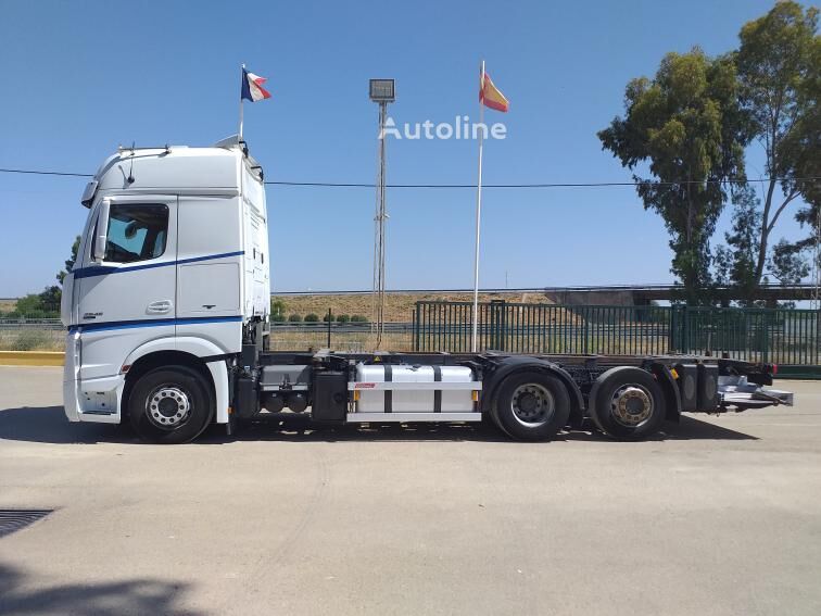 Mercedes-Benz ACTROS 25 45 vozilo za prevoz kontejnera