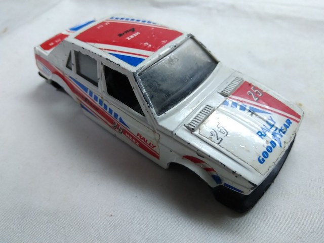 Polistil Alfa Romeo Giulietta 1.6 , 1:40, Italy,fale to