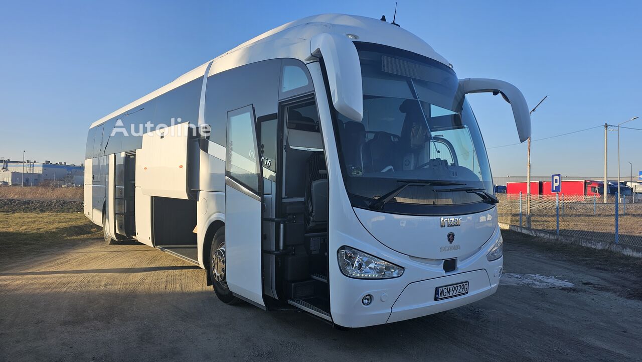 Irizar I6 turistički autobus