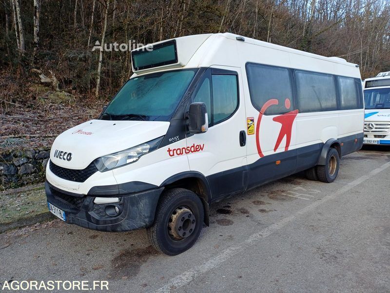 Prodaje se IVECO 60C17 prigradski autobus na aukciji