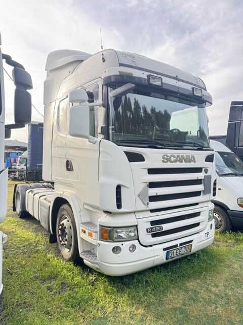Scania R420 tegljač