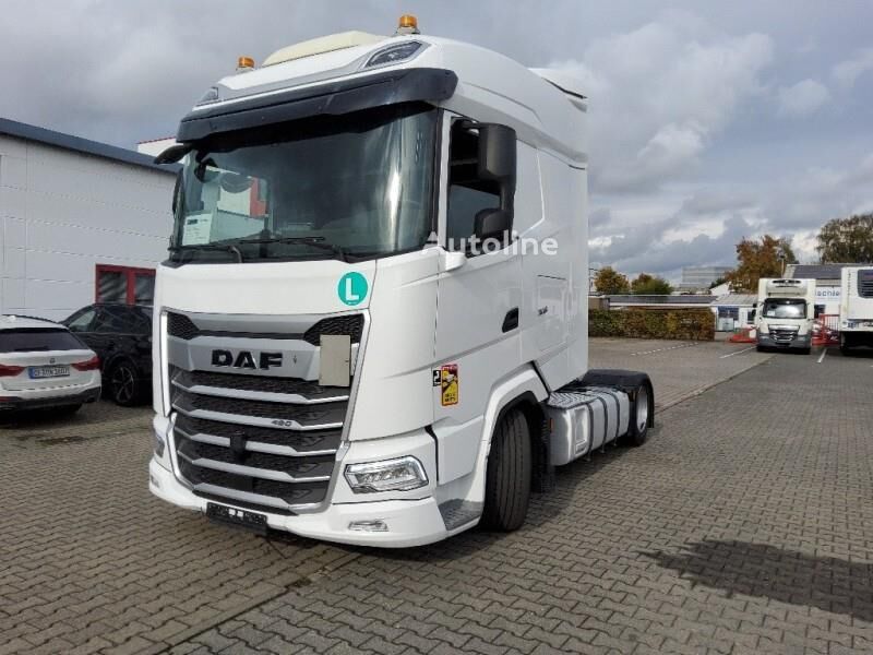 DAF XG 480 FT LOW DECK 4X2 tegljač