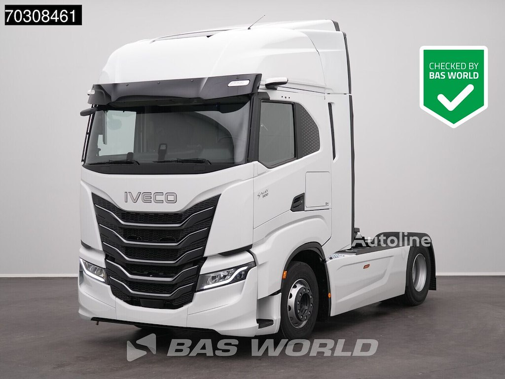 Novi IVECO S-Way 500 4X2 NEW! 2xTanks Full-Air Standklima Navi LED tegljač