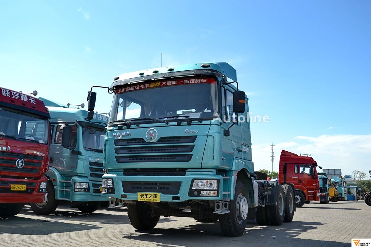 Shacman F3000 tegljač