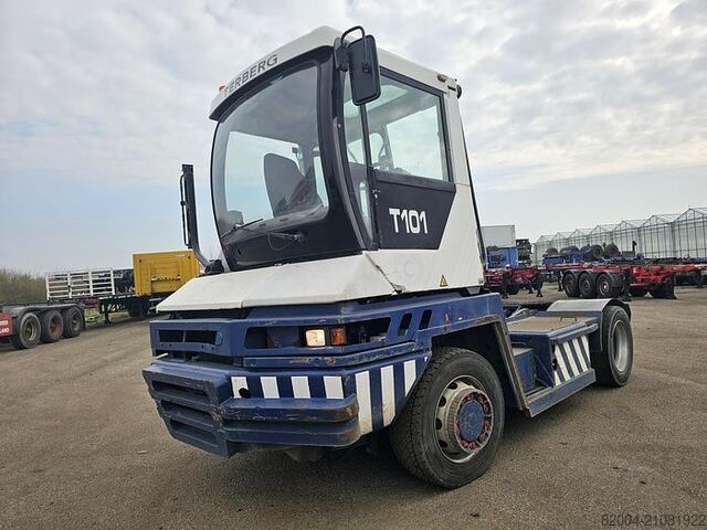 Terminal traktor
TERBERG RT 282 | 4X4 |