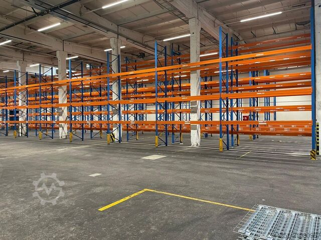 32,4 m paletna regala, visina 6 m, 4 nivoa
Stow Pal Rack