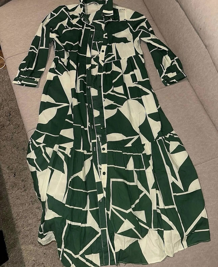 Zara midi haljina