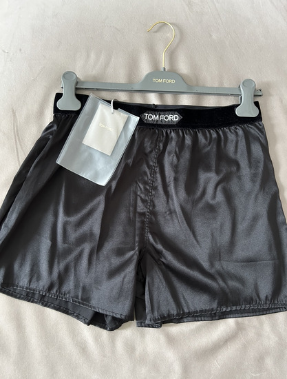 Original Tom Ford sorc od svile nov