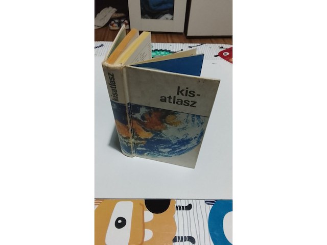 Kis-Atlasz  Szerző-Author: Kartográfia 1 készlet
