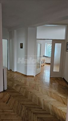 Poslovni prostor 130m²