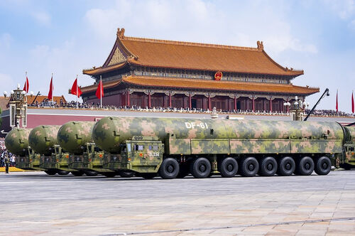 Hobby Boss 82964 Chinese DF-61 ICBM