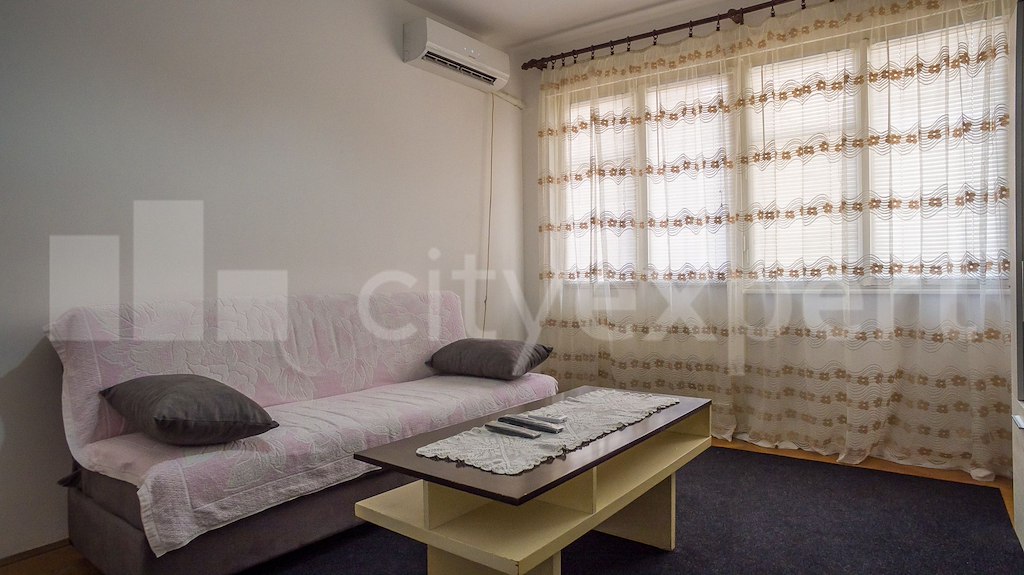 Stan za izdavanje BEZ PROVIZIJE: Garsonjera, 29m², Makedonska, Stari grad - 450€